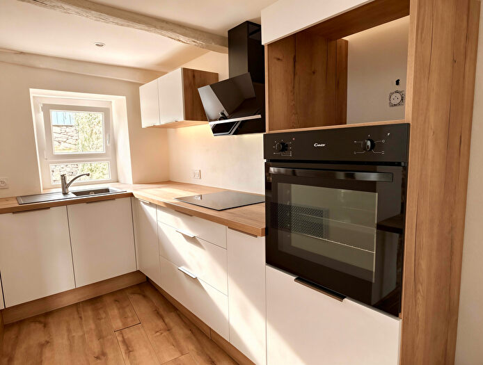 Maison à vendre - Pontivy, Centre-ville, Blavet - 5 pièces - 2 chambres