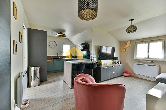 Appartement à vendre - Sainte-Geneviève-des-Bois, Georges Pitard - 3 pièces - 2 chambres