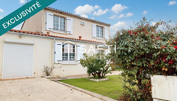 Maison à vendre - Gond-Pontouvre - 5 pièces - 3 chambres