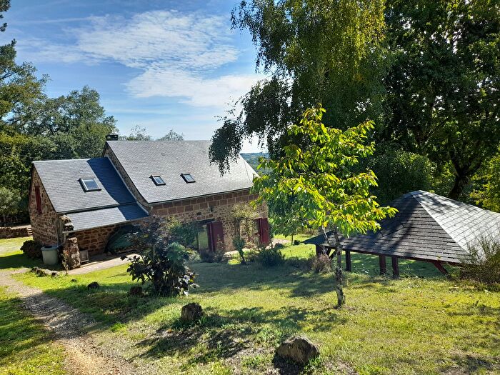 Maison à vendre - Louignac - 4 pièces - 4 chambres