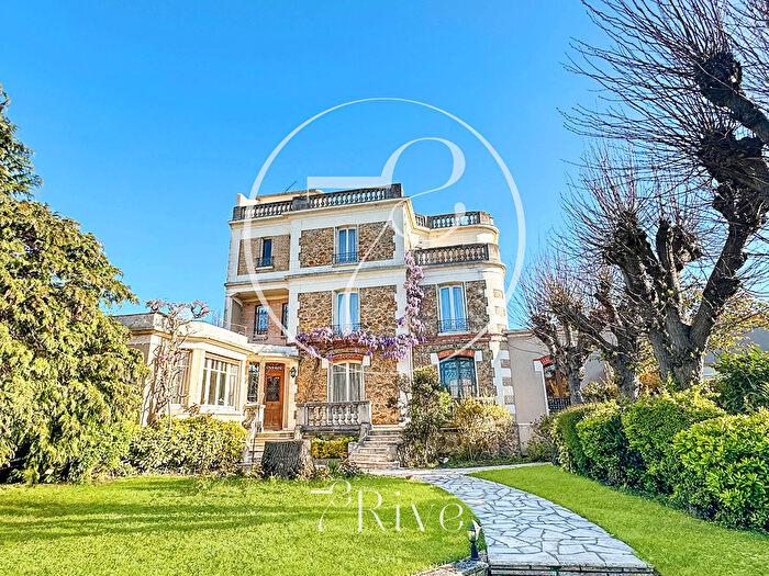 Cormeilles-en-Parisis, Haut et Centre - Maison 11 pièces à vendre