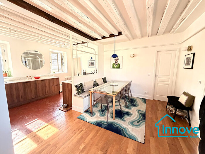 Appartement à vendre - Versailles - 4 pièces - 2 chambres