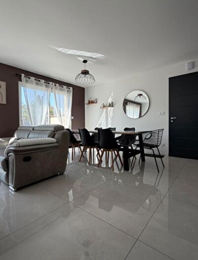 Maison à vendre - Chemillé - 4 pièces - 3 chambres