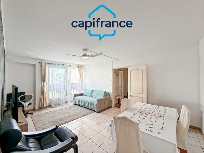 Appartement 4 pièces à vendre - Saint-Denis, Le Chaudron, Sainte-Clotilde