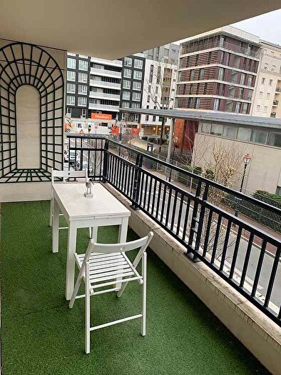 Colombiers, Issy-les-Moulineaux : Appartement 4 pièces à louer