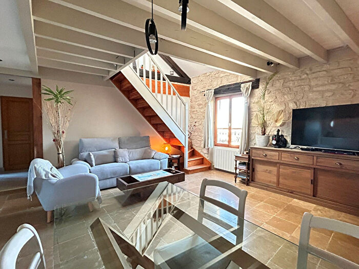 Carrières-sur-Seine, Centre historique : Appartement 4 pièces à vendre