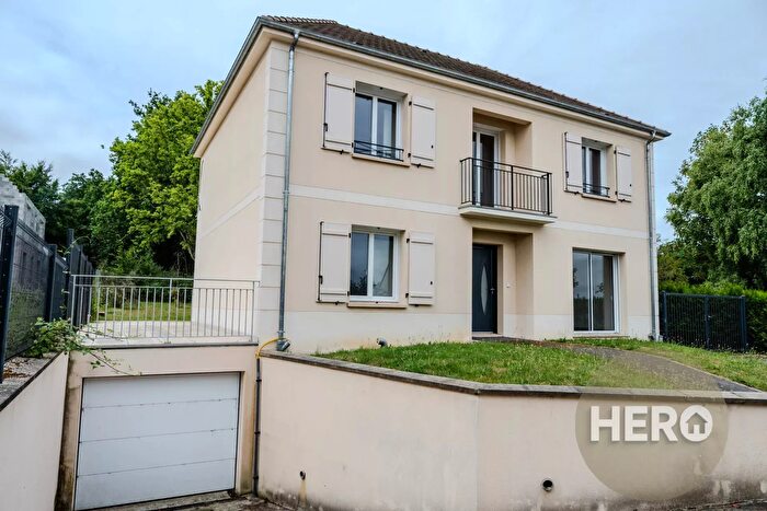 Maison à vendre - Jouars-Pontchartrain - 8 pièces - 6 chambres