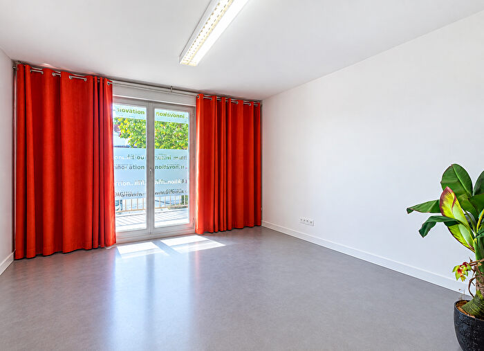 Appartement 5 pièces à Troyes, Chartreux, à vendre