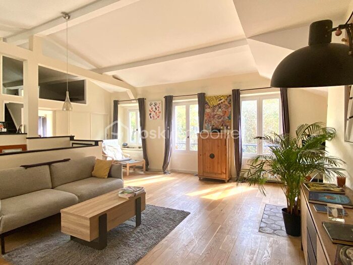 Appartement 3 pièces à vendre à Paris 20ème, Ménilmontant, Amandiers