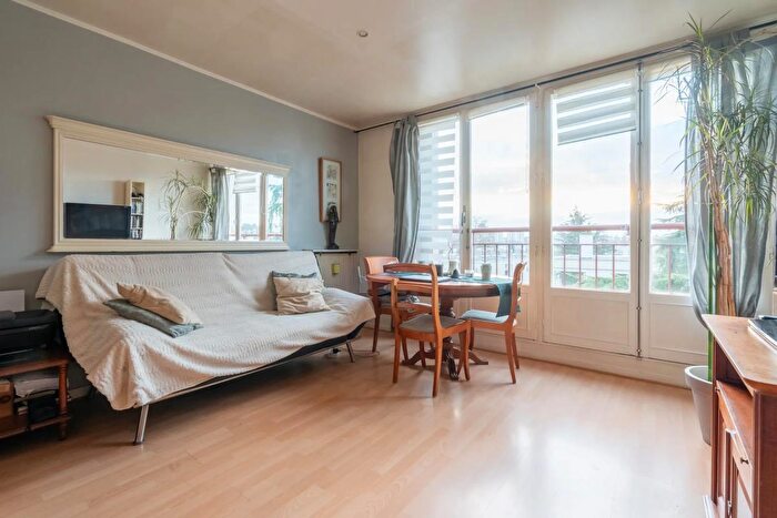 Appartement à vendre - Rosny-sous-Bois, Les Boutours - 3 pièces - 2 chambres