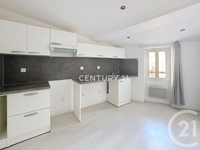 Appartement à louer - Aubagne, Centre-ville, Beaumond - 1 pièce - 1 chambre