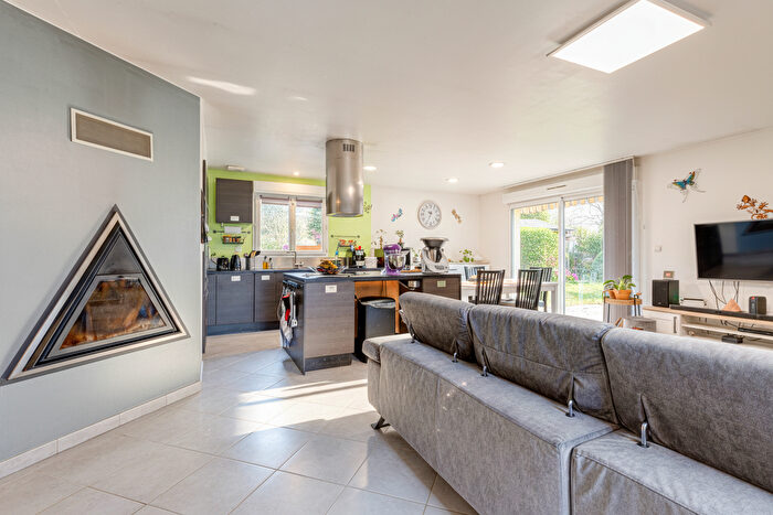 Maison à vendre - Massongy - 5 pièces - 4 chambres