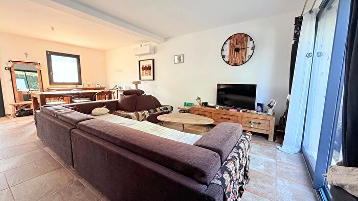 Maison à vendre - Pourrières - 4 pièces - 3 chambres