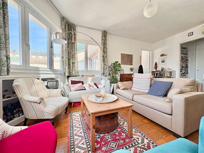 Appartement à vendre - Paris e , Saint-Lambert, Convention - 2 pièces - 1 chambre