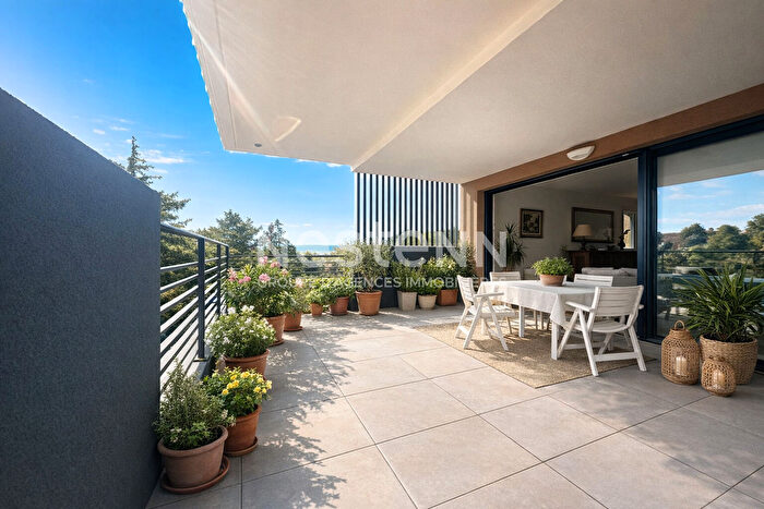 Appartement à vendre - Saint-Raphaël - 3 pièces - 2 chambres