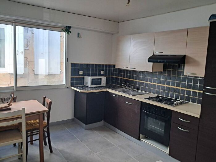 Appartement à louer - Mirambeau - 1 pièce