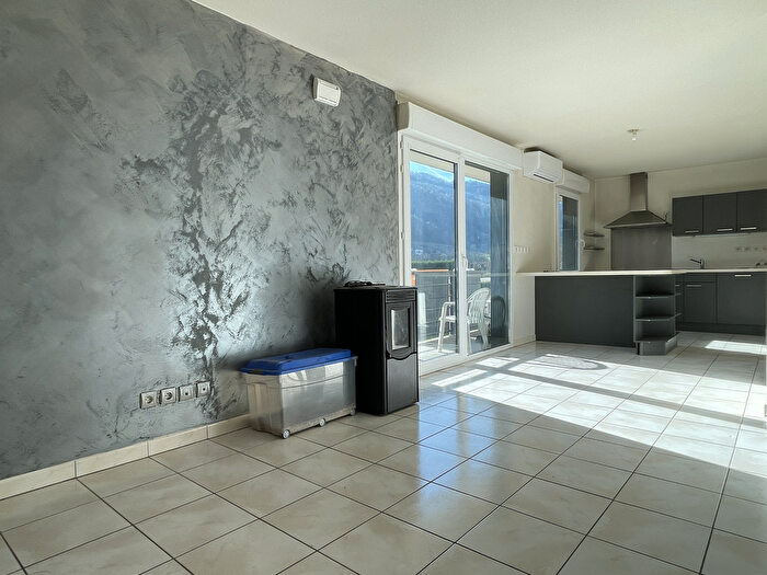 Appartement à vendre - Tencin - 2 pièces - 1 chambre