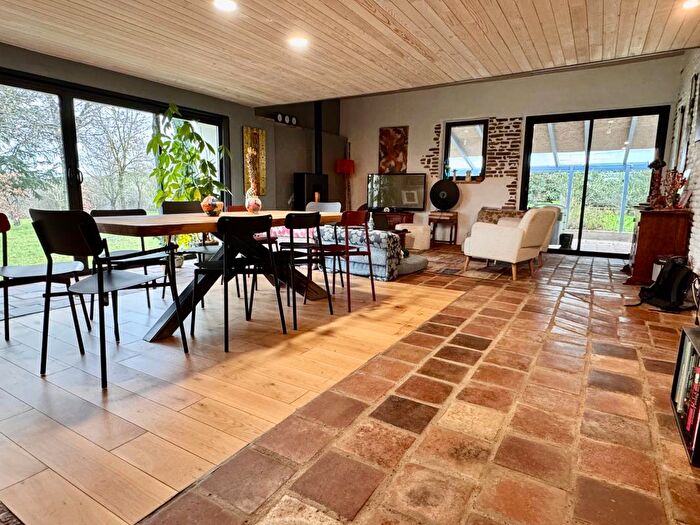 Maison 7 pièces à Pelleport, à vendre