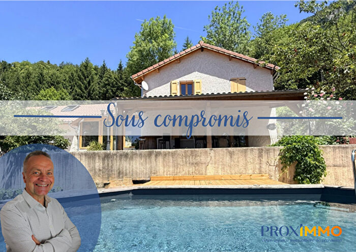Maison 4 pièces à vendre à Pommiers-la-Placette