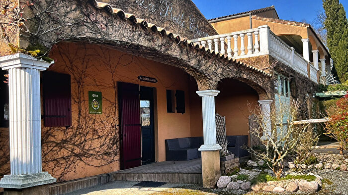 Pouzauges - Maison 10 pièces à vendre