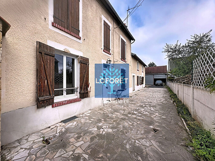 Maison à vendre - Saint-Ouen-lAumône, Eglise - 7 pièces - 3 chambres