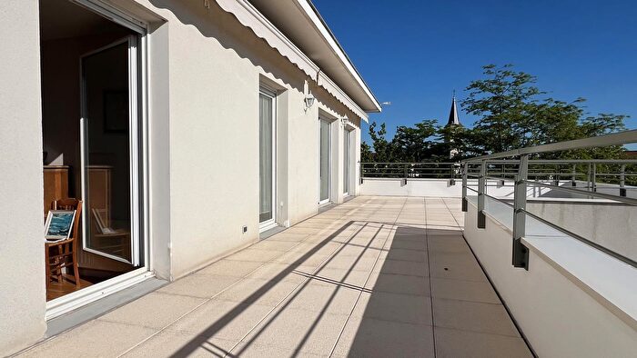 Appartement à vendre - La Tour-de-Salvagny - 4 pièces - 3 chambres