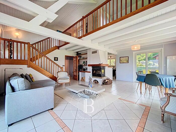 Maison à vendre - Neuvecelle - 8 pièces - 5 chambres