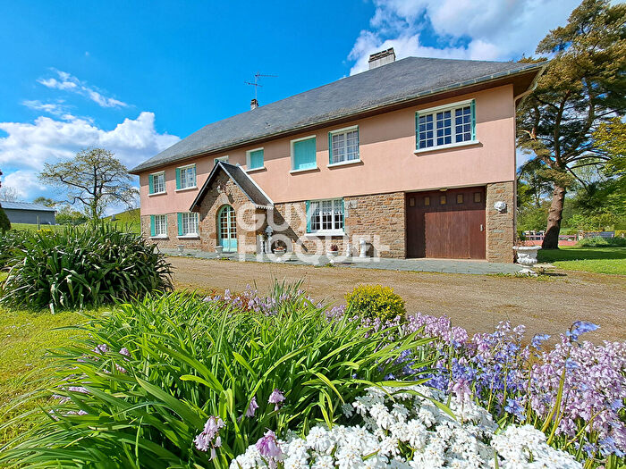 Maison à vendre - Vire, Centre-ville, Gare - 6 pièces - 4 chambres