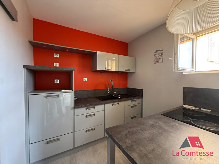 Appartement à vendre - Lambesc - 4 pièces - 3 chambres