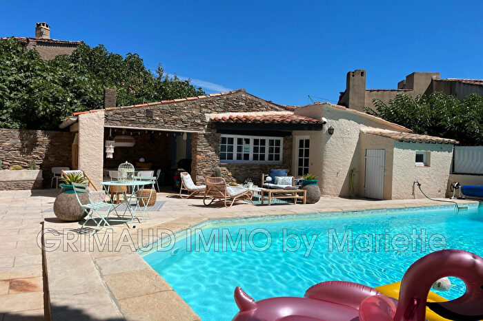 Maison à vendre - La Garde-Freinet - 5 pièces - 3 chambres