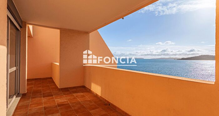 Appartement à vendre - Bormes-les-Mimosas, La Favière, Le Gau, Cap-Bénet, Cabasson, Plages - 3 pièces - 2 chambres