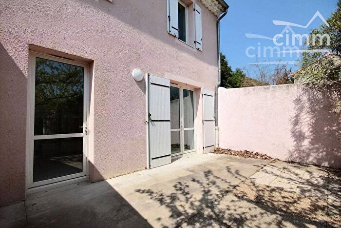 Maison à louer - Centre Ville, Le Teil - 4 pièces - 3 chambres