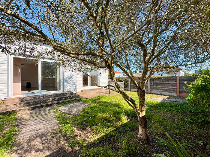 Maison à vendre - Audenge - 4 pièces - 3 chambres