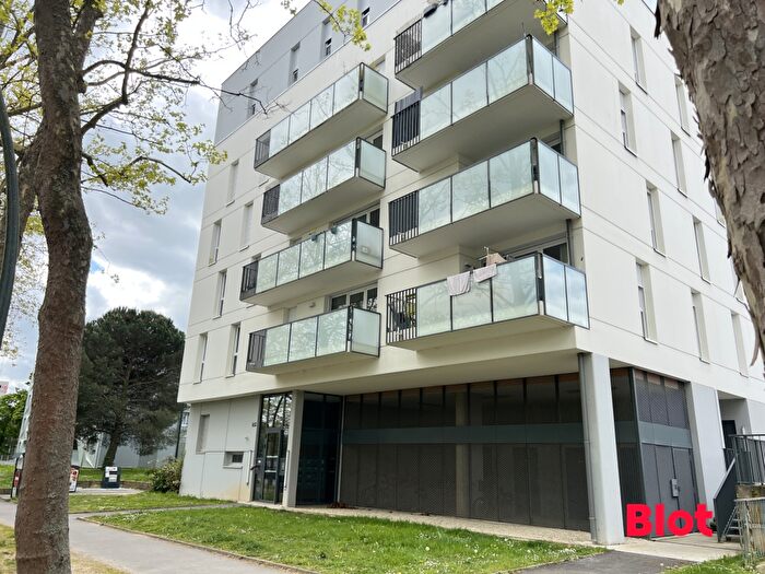 Appartement à vendre - Quartiers Sud-Est, Italie - 3 pièces - 2 chambres