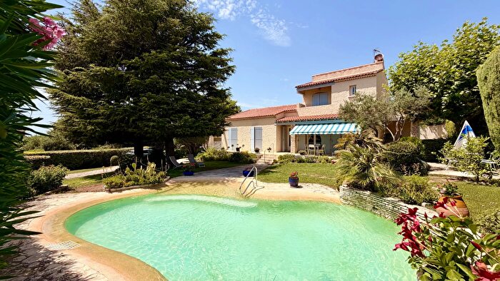 Vitrolles, Centre-ville, Roucas, Les Pins, Le Liourat - Maison 5 pièces à vendre