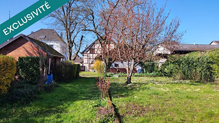 Maison à vendre - Zillisheim - 8 pièces - 4 chambres