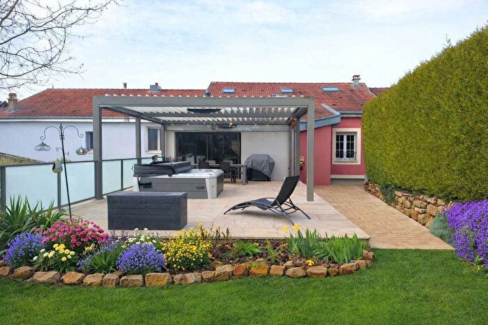 Maison à vendre - Tellancourt - 9 pièces - 4 chambres