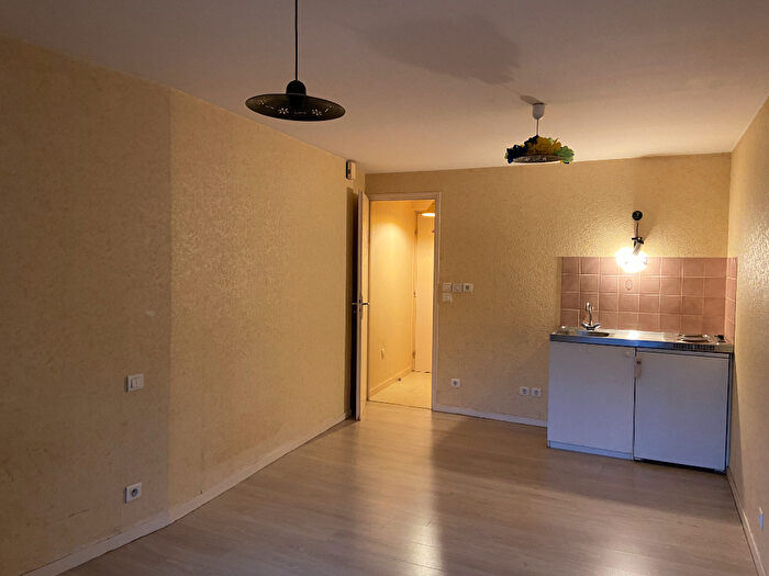 Appartement à louer - Besançon, Battant - 1 pièce