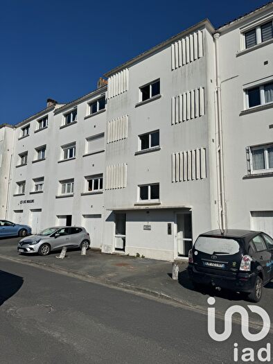 Appartement à vendre - Rochefort, Faubourg Nord, Stade Philaudrie - 4 pièces - 3 chambres