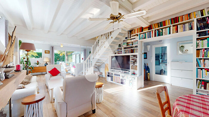 Maison à vendre - Sucé-sur-Erdre - 7 pièces - 5 chambres