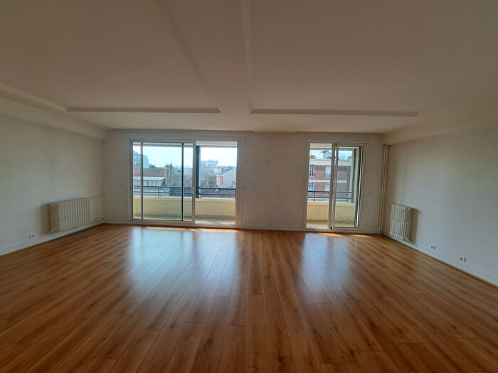 Appartement à louer - Saint-Germain-en-Laye, Alsace, Péreire - 4 pièces - 3 chambres