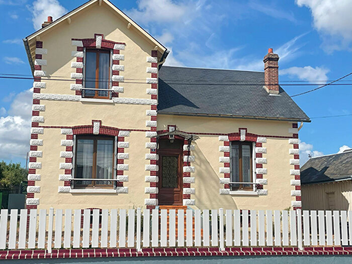 Maison à vendre - La Bazoche-Gouet - 5 pièces - 2 chambres