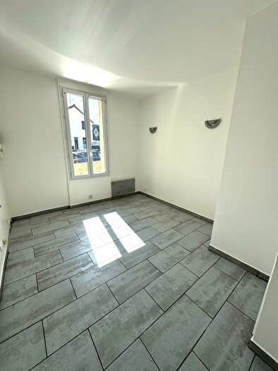 Appartement 1 pièce à Vitry-sur-Seine, Paul Forment, La Ferme, à louer