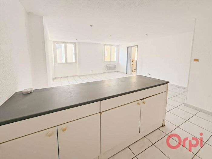 Appartement 2 pièces à Place dArmes, Toulon, à louer