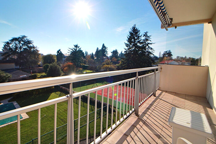 Appartement à vendre - Riorges - 4 pièces - 2 chambres