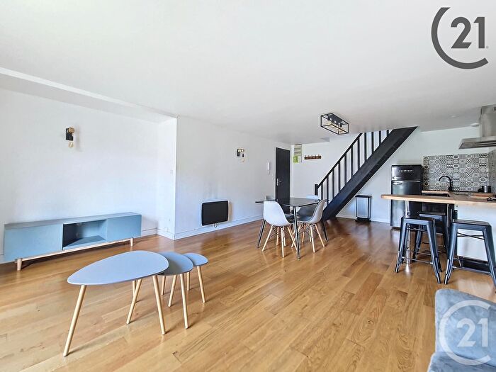 Appartement 4 pièces à Nancy, Centre-ville, Charles III, à louer