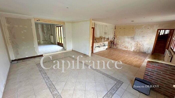 Maison à vendre - Semide - 7 pièces - 5 chambres