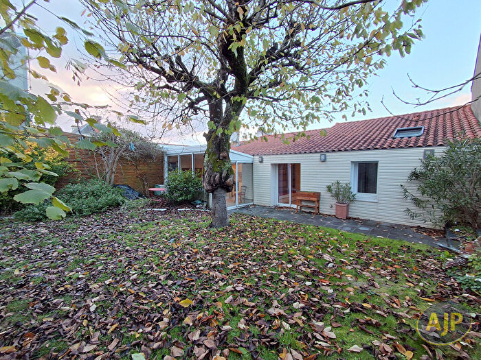 Maison à vendre - La Roche-sur-Yon, Pentagone, Pont-Morineau - 5 pièces - 2 chambres