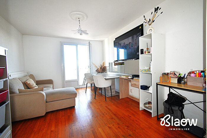Appartement 3 pièces à vendre - Décines-Charpieu, Berthaudière
