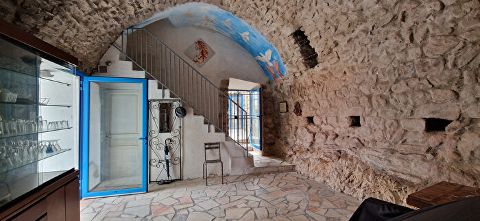 Maison à vendre - Bélesta - 5 pièces - 3 chambres